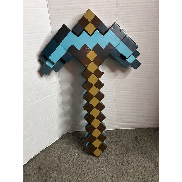 Mattel | Toys | Minecraft 2 In Transforming Blue Diamond Sword Pick Axe ...
